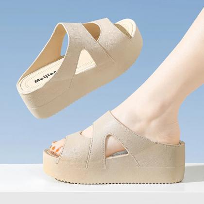 Comfy Beige Platform Slides With Open Toes on Luulla